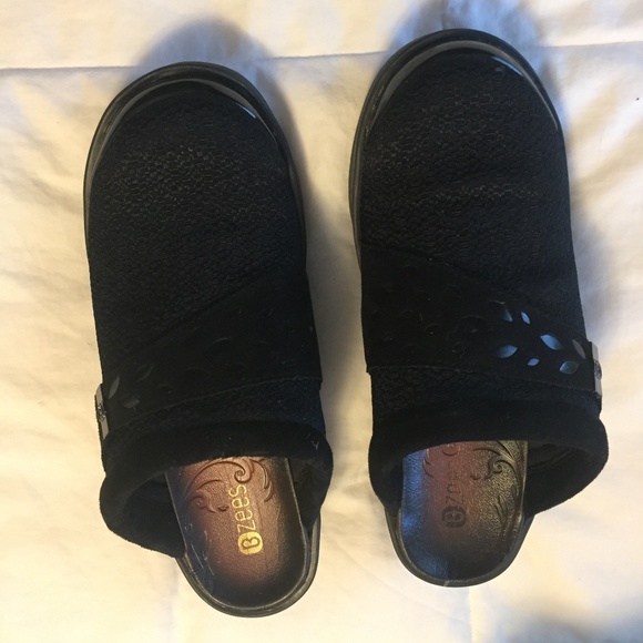 Bzees | Shoes | Bzees Clogs | Poshmark